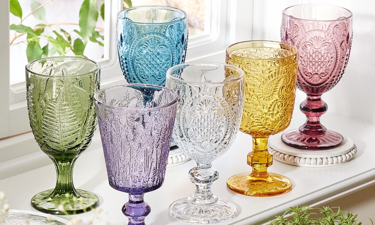 Wine Goblets Glass: A Timeless Addition to Your Home Bar Collection – Dibor