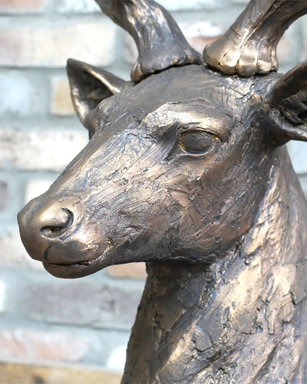 Majestic Giant Laying Stag Decoration – Dibor