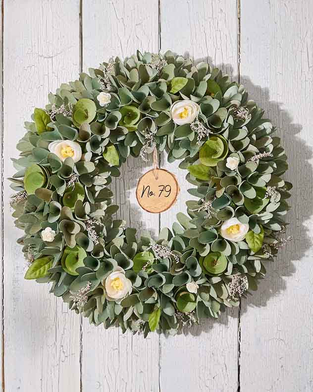 Personalised Stockbridge Floral Wreath 42cm – Dibor