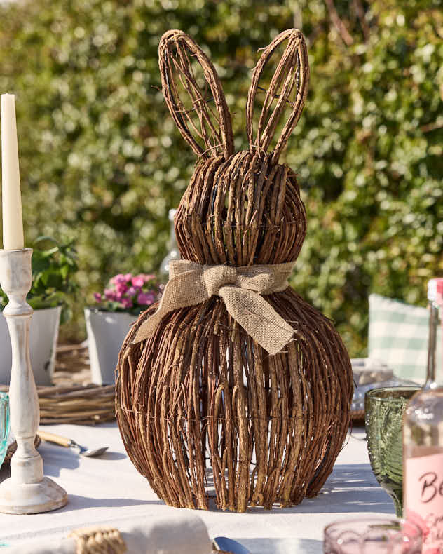 Wicker Rabbit Table Decoration – Dibor
