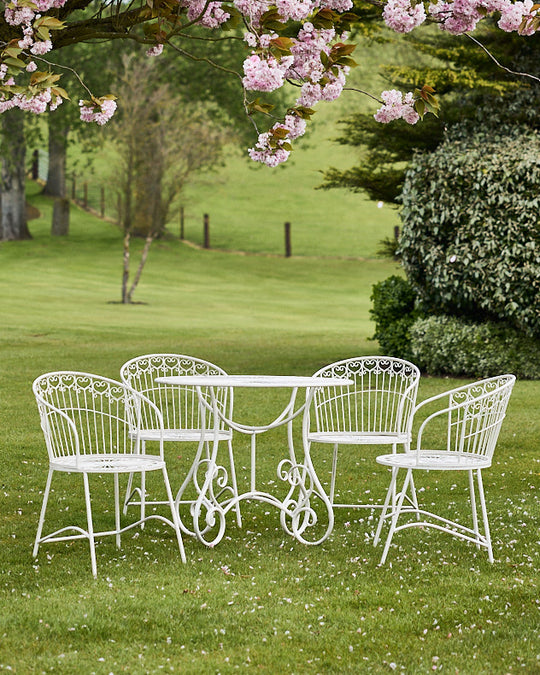 Alfresco Dining with Recycled Iron Bistro Sets | Dibor Bistro Sets